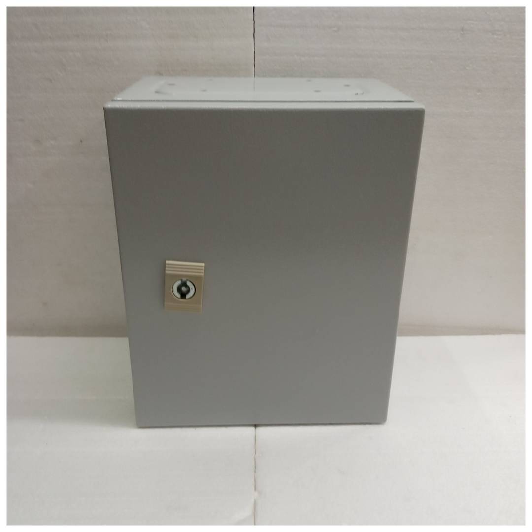 Wasserdichter Elektroverteiler aus Metall mit Schutzart IP54 zur ...